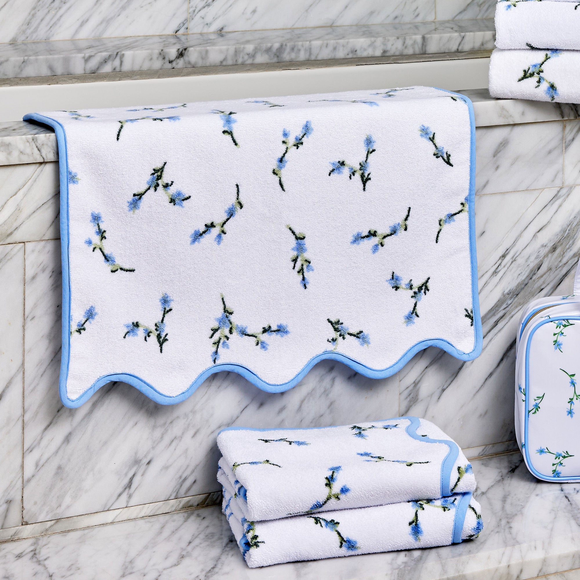 Floral Scallop Bath Mats – B2B Kassatex Store